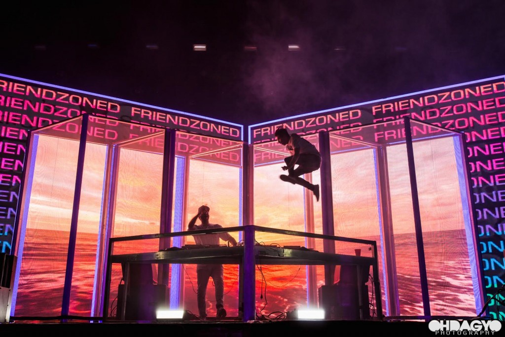 Chainsmokers Tour 2015 – Matrix Visual