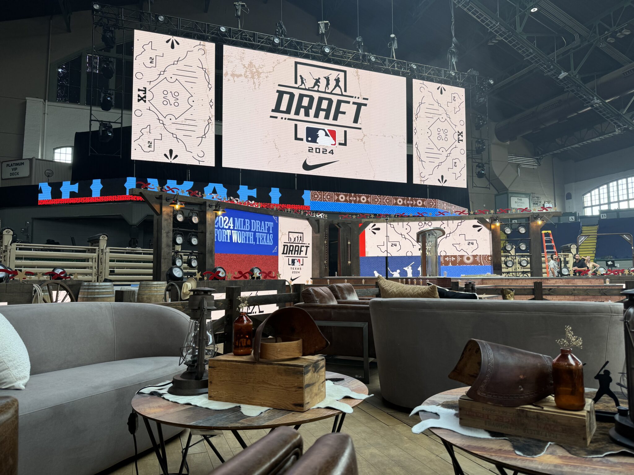 ROE Carbon CB5 – 5.7mm (Half Panel) – Matrix Visual